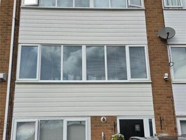 4 Bedroom Terraced House For Sale In Hyde, Greater Manchester
