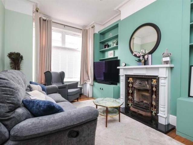 4 bedroom terraced house for sale in Institute Road, BIRMINGHAM, West Midlands, B14