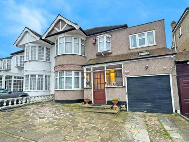4 Bedroom Terraced House For Sale In Ilford