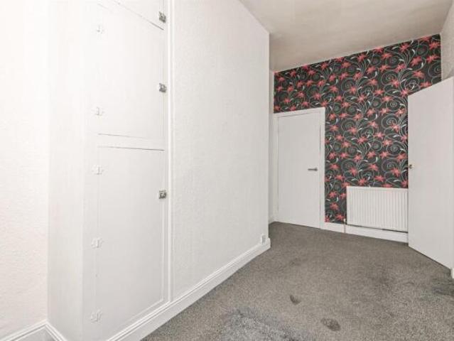 4 bedroom terraced house for sale in Olive Grove, Bradford, BD8