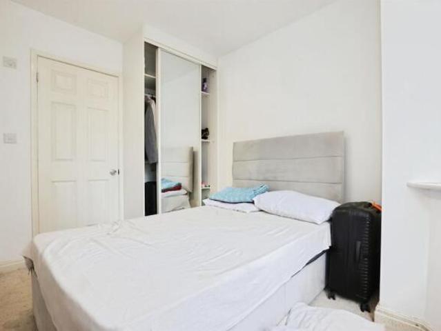 4 bedroom terraced house for sale in London Road, Coventry, CV3
