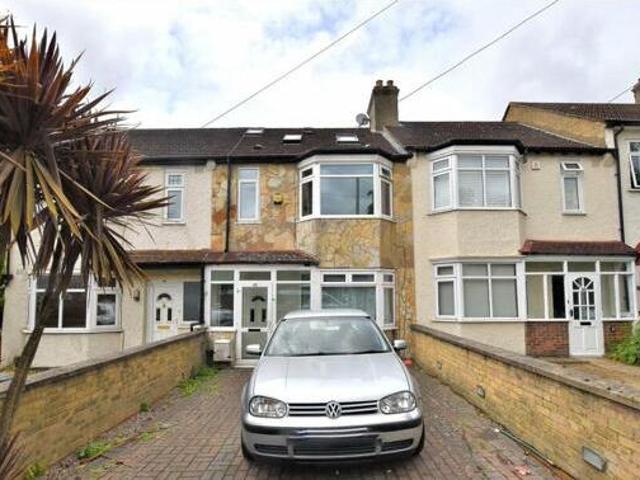 4 Bedroom Terraced House For Sale In London