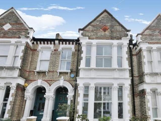 4 Bedroom Terraced House For Sale In London