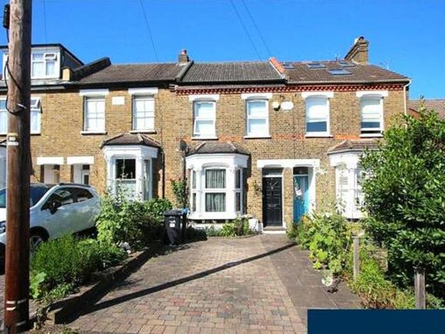 4 Bedroom Terraced House For Sale In London