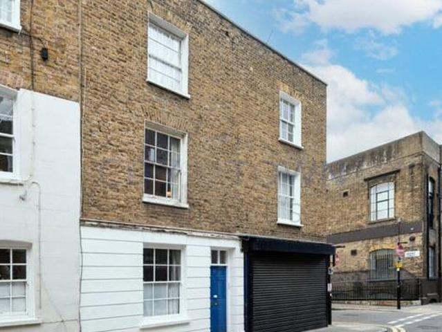 4 Bedroom Terraced House For Sale In London