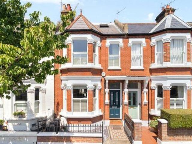 4 Bedroom Terraced House For Sale In London