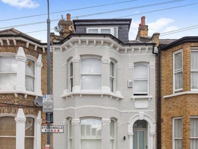 4 Bedroom Terraced House For Sale In London