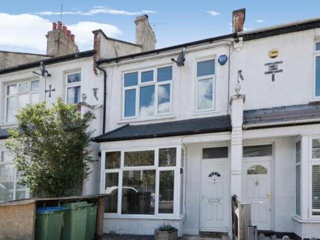 4 Bedroom Terraced House For Sale In London