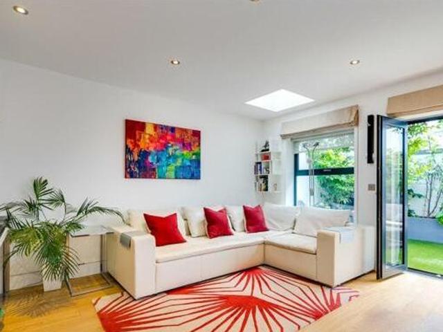 4 Bedroom Terraced House For Sale In London