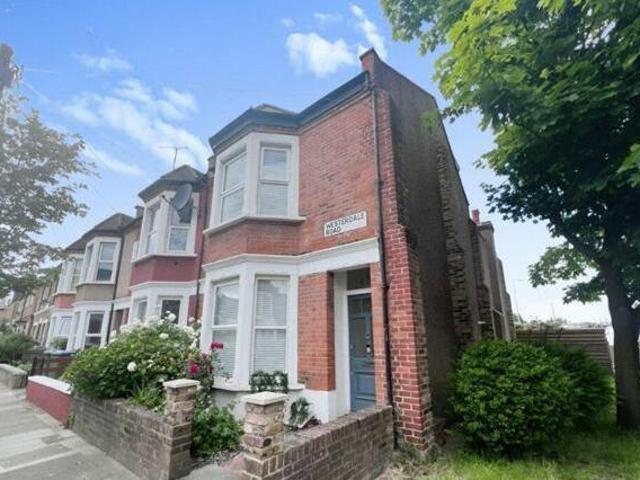 4 Bedroom Terraced House For Sale In London