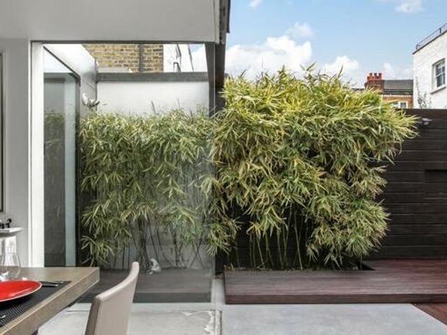 4 Bedroom Terraced House For Sale In London