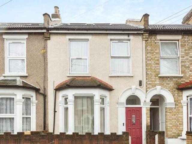 4 Bedroom Terraced House For Sale In London