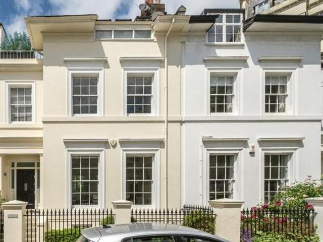 4 Bedroom Terraced House For Sale In London
