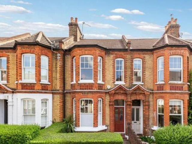 4 Bedroom Terraced House For Sale In London