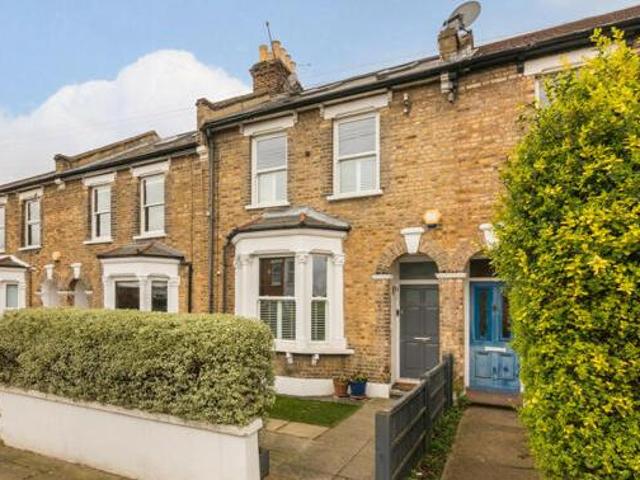 4 Bedroom Terraced House For Sale In London