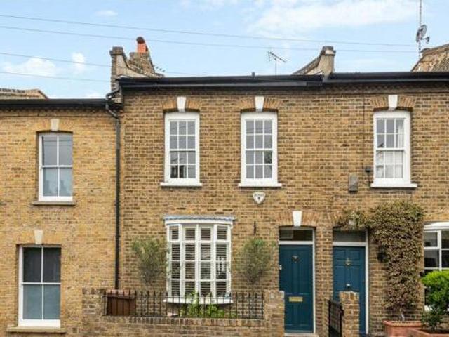 4 Bedroom Terraced House For Sale In London