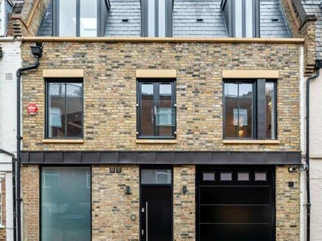 4 Bedroom Terraced House For Sale In London
