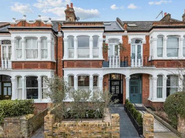 4 Bedroom Terraced House For Sale In London