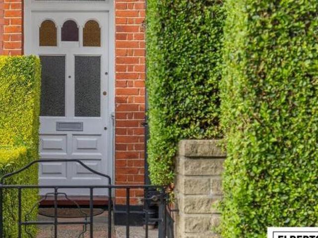 4 Bedroom Terraced House For Sale In London