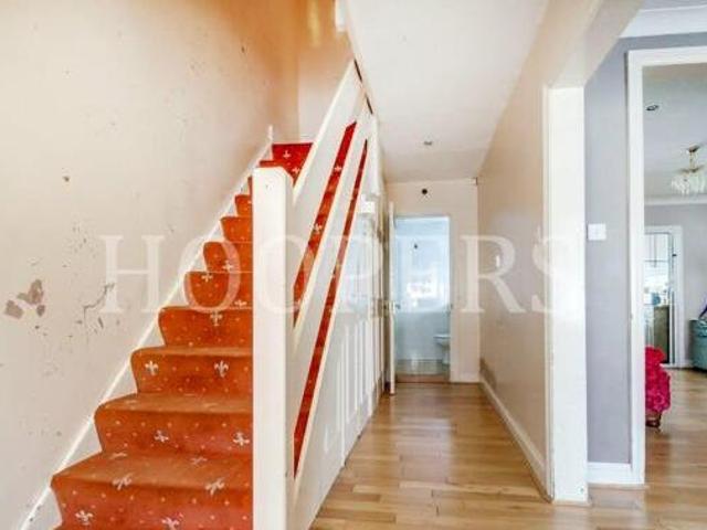 4 Bedroom Terraced House For Sale In London