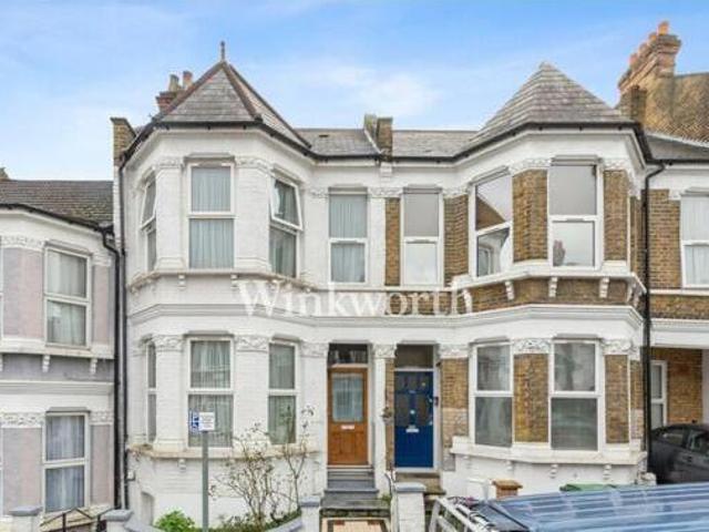 4 Bedroom Terraced House For Sale In London