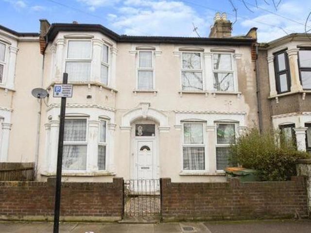 4 Bedroom Terraced House For Sale In London