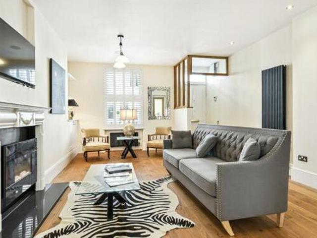 4 Bedroom Terraced House For Sale In London