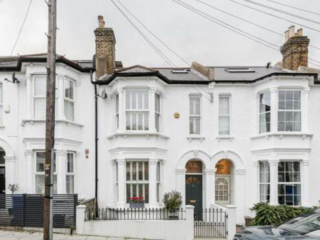 4 Bedroom Terraced House For Sale In London