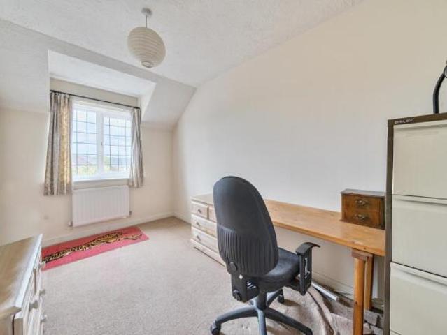 4 bedroom terraced house for sale in Langley, Berkshire, SL3