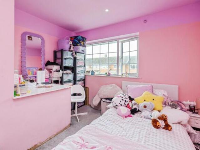 4 bedroom terraced house for sale in Larchwood Crescent, Lincoln, LN6