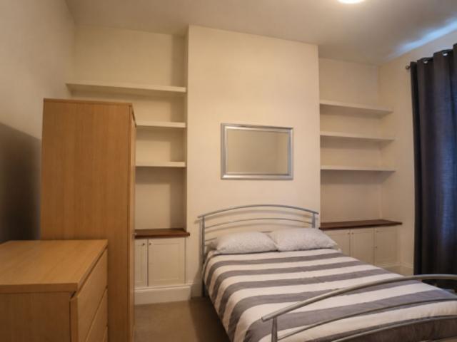 4 bedroom terraced house for sale in Lincoln Street, Leicester, LE2