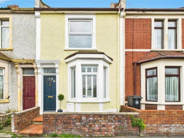 4 bedroom terraced house for sale in Luckwell Road, BRISTOL, BS3