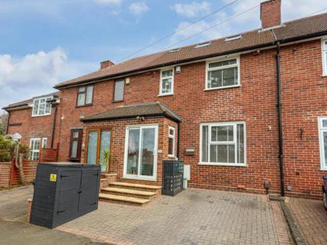 4 Bedroom Terraced House For Sale In Morden