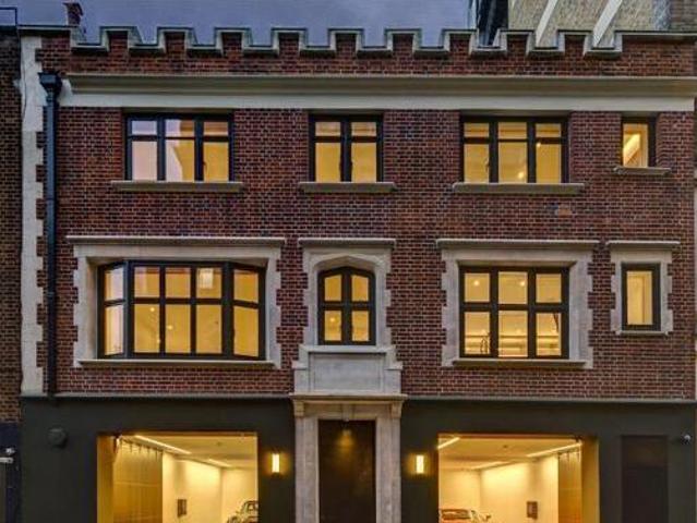 4 Bedroom Terraced House For Sale In Mayfair, London
