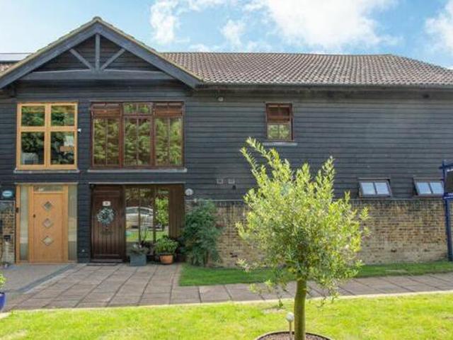 4 Bedroom Terraced House For Sale In Manston