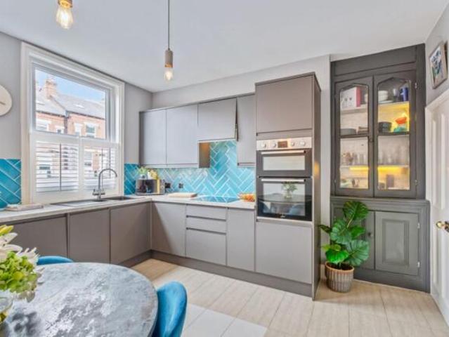 4 bedroom terraced house for sale in Methley Place, Chapel Allerton, LS7
