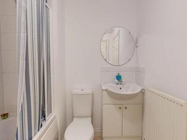 4 bedroom terraced house for sale in Milestone Close, Heath, Cardiff, CF14