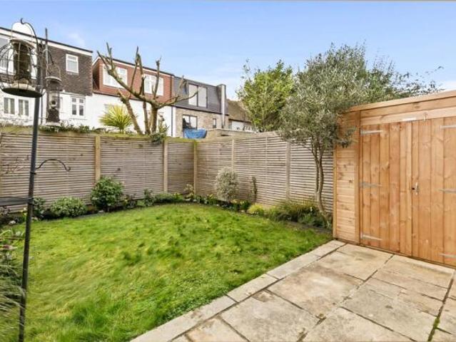 4 bedroom terraced house for sale in Muncaster Road, SW11