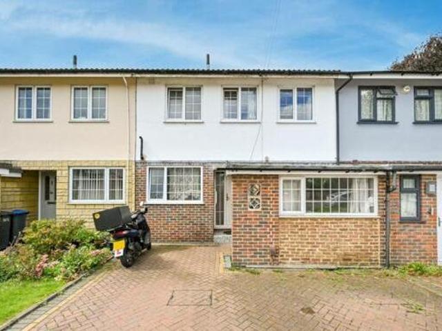4 Bedroom Terraced House For Sale In New Malden