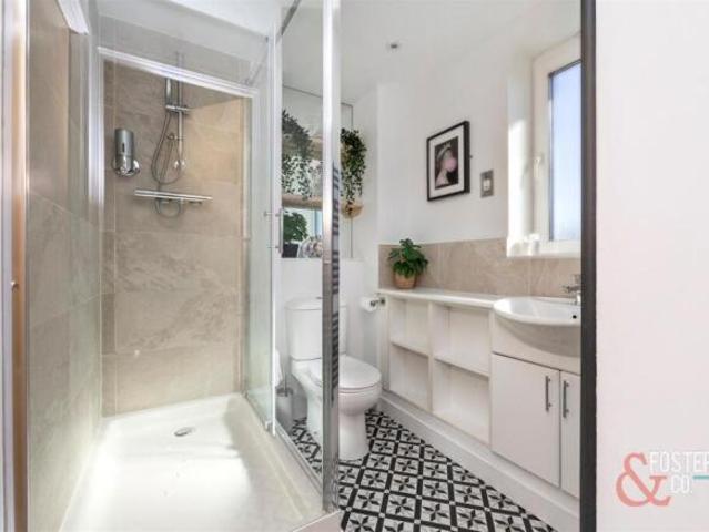 4 bedroom terraced house for sale in New England Street, Brighton, BN1