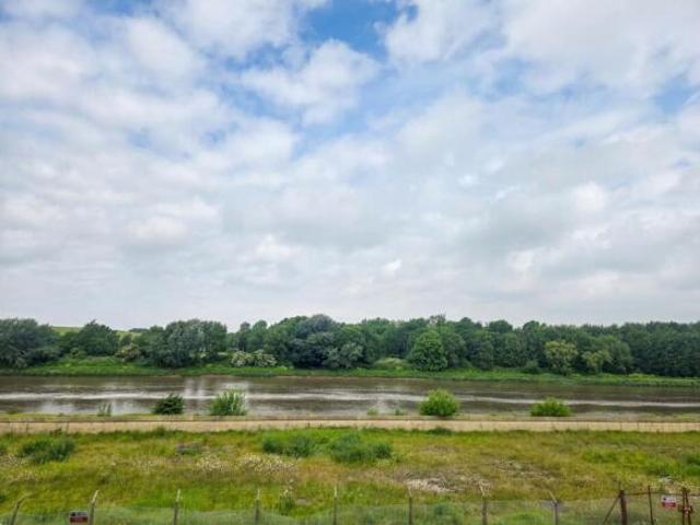 4 bedroom terraced house for sale in New Quay Road, Lancaster | Stunning Riverside Home Over Three Floors, LA1