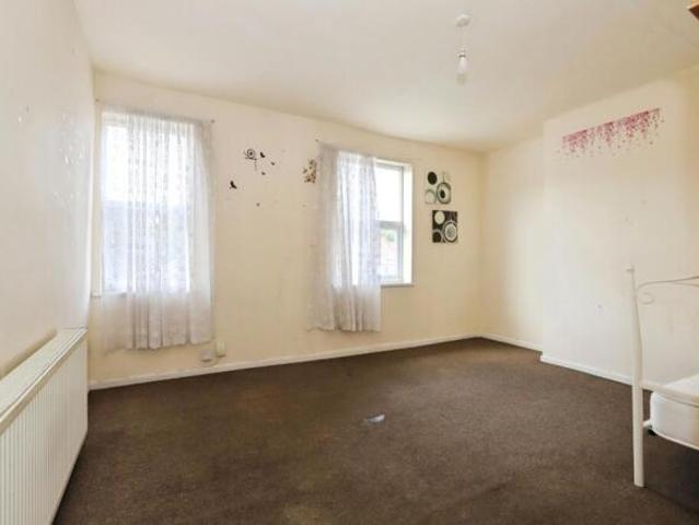 4 bedroom terraced house for sale in Newhampton Road East, Wolverhampton, West Midlands, WV1