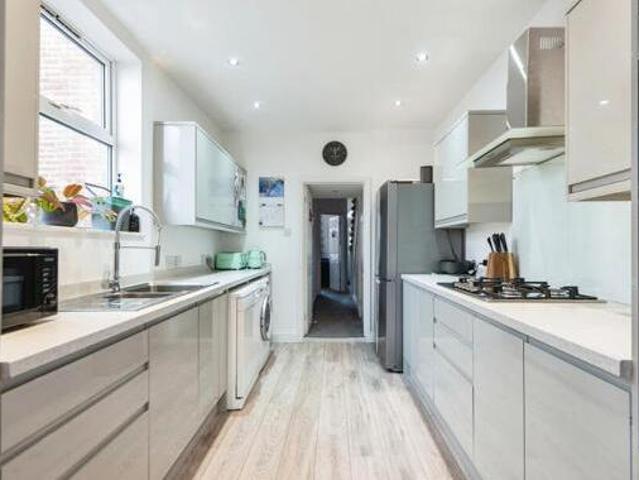 4 Bedroom Terraced House For Sale In Southsea, Hampshire