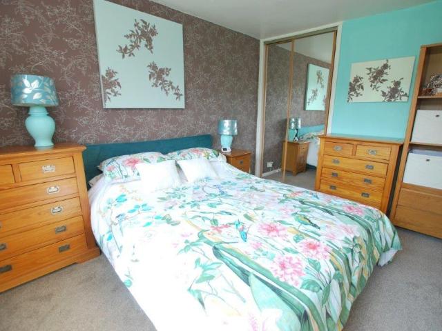 4 bedroom terraced house for sale in Salisbury, Calderwood, East Kilbride, G74