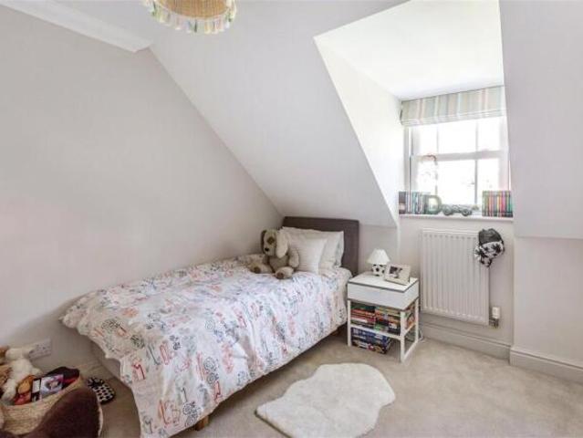 4 bedroom terraced house for sale in Sells Close, St Lukes Park, Guildford, Surrey, GU1