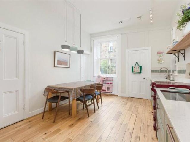 4 bedroom terraced house for sale in Shandon Crescent, Shandon, Edinburgh, EH11