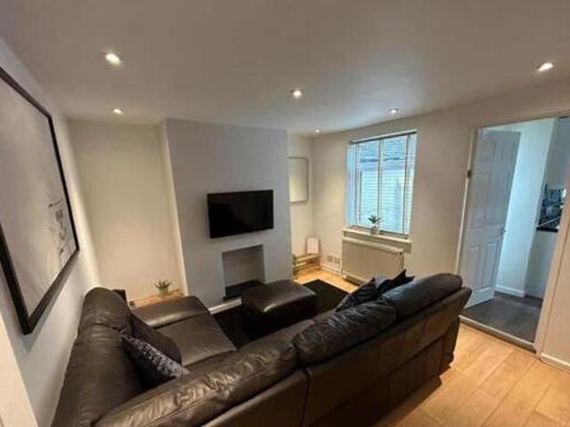4 Bedroom Terraced House For Sale In Shelton, Stoke on trent