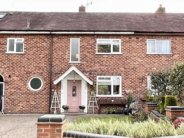 4 Bedroom Terraced House For Sale In Shirley