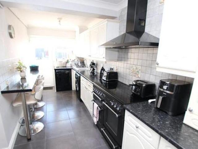 4 Bedroom Terraced House For Sale In Sidcup, Kent