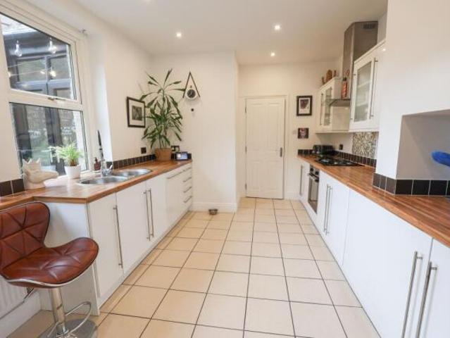 4 bedroom terraced house for sale in Slyne Road, Lancaster, LA1